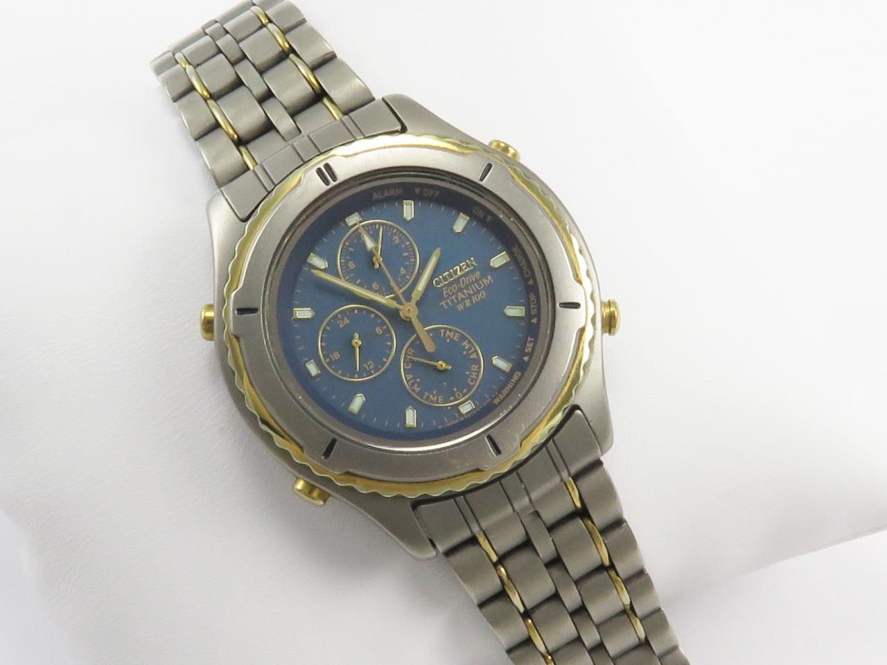 Citizen Eco Drive Titanium Wr Mens Sports Watch Gn W Ul Ebay