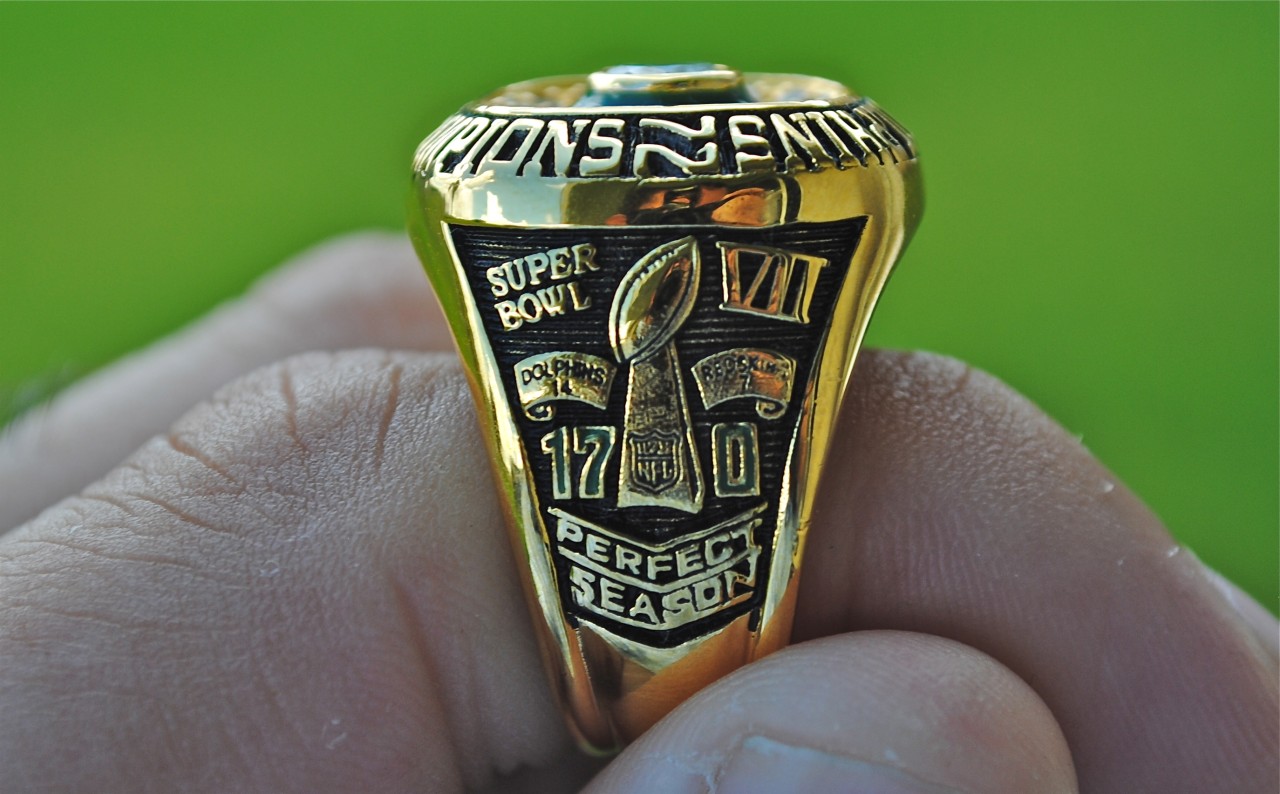 1972 Miami Dolphins Super Bowl Championship Ring | eBay 1972 Miami Dolphins Super Bowl Championship Ring | eBay