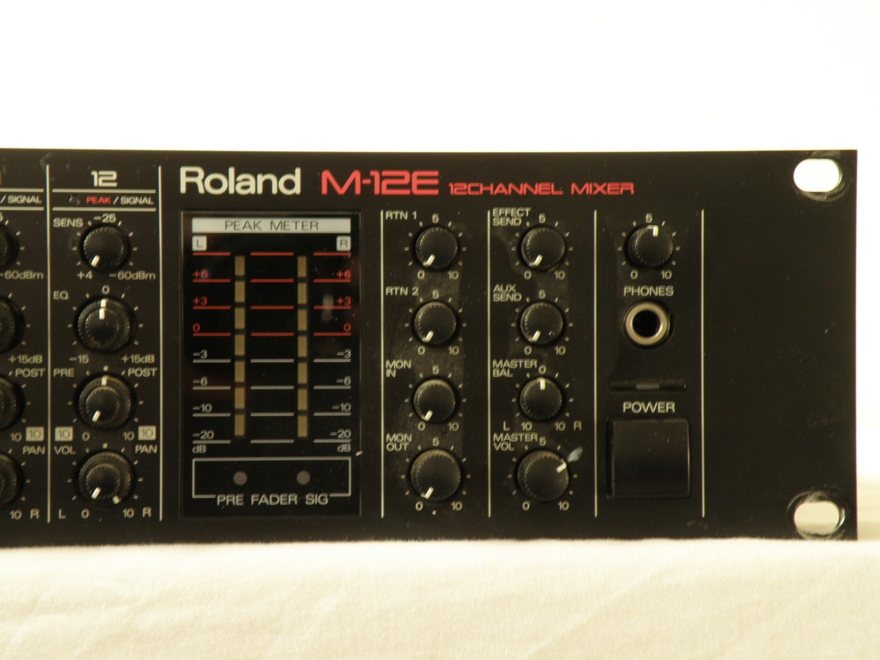 Roland M12E 12 Channel Rack Mixer