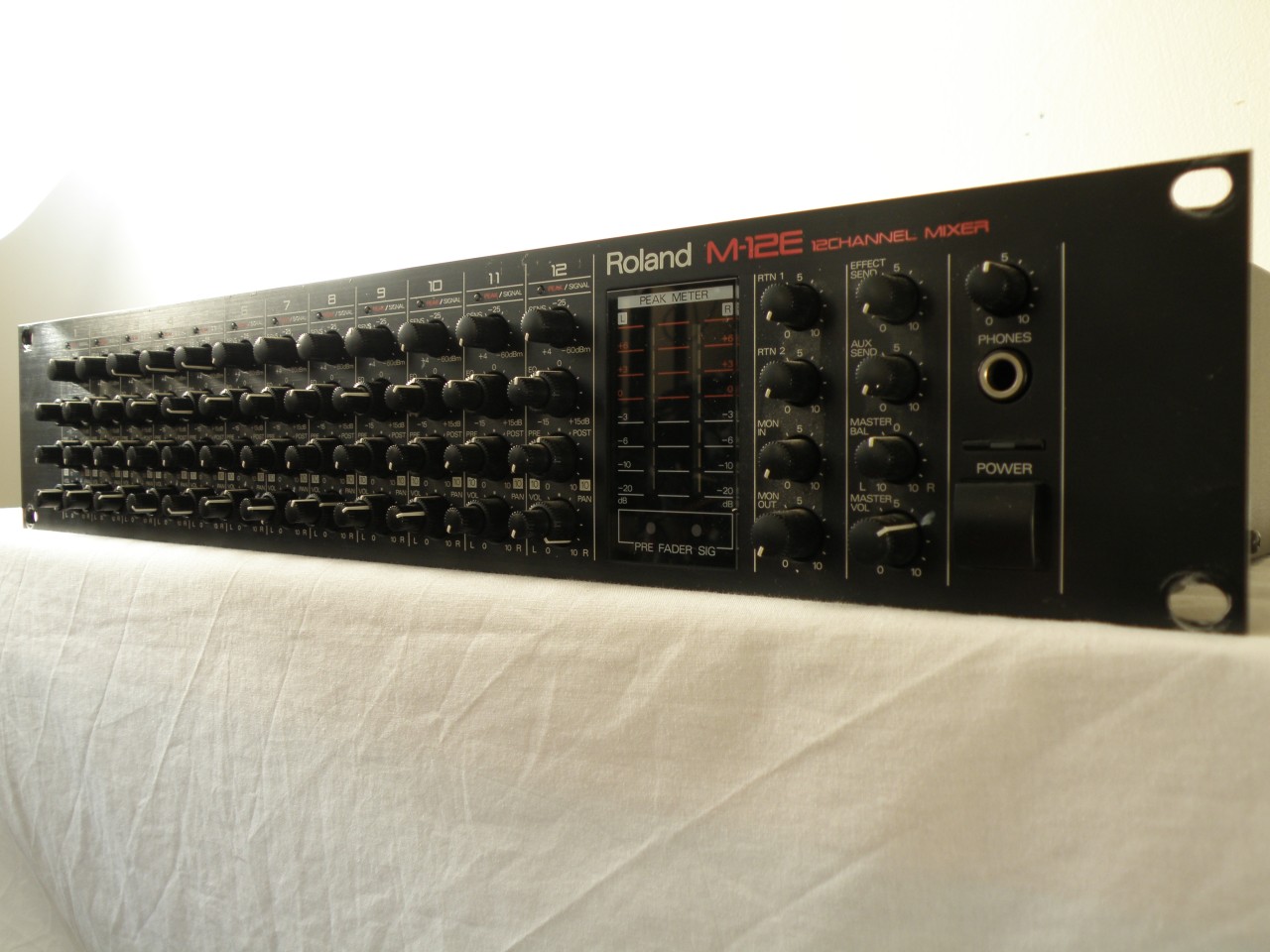 Roland M12E 12 Channel Rack Mixer