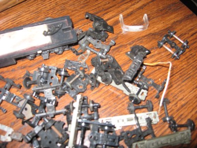 HO SCALE Model Train Parts, plus Tyco Motor 60 Pieces in HO SCALE PARTS ...