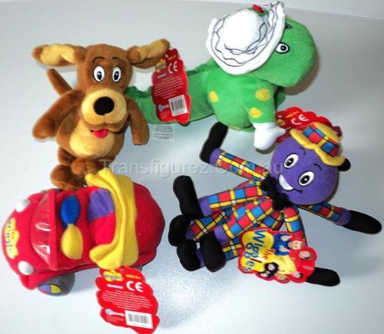 THE WIGGLES - DOROTHY THE DINOSAUR, HENRY, WAGS & BIG RED CAR BEANIE ...