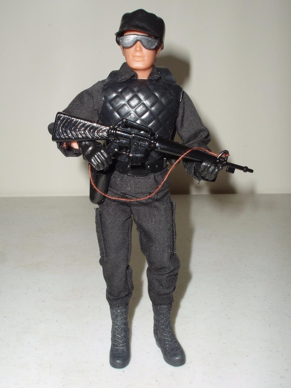 SWAT Police Officer NM Figures Toy Company CTVT Mego-type 8 inch figure