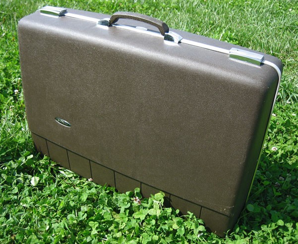 Vintage 1970s FORECAST Luggage Chocolate Brown Suitcase | eBay