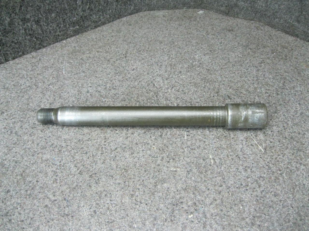 01 Yamaha YZF R6 Front Axle 36D | eBay