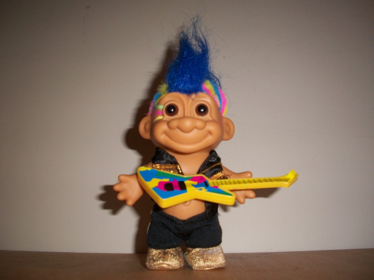 TROLL 4 ROCK -N- ROLL TROLL MUSICIANS MAGICIAN MOHAWK ISLAND RUSS GNOME ...