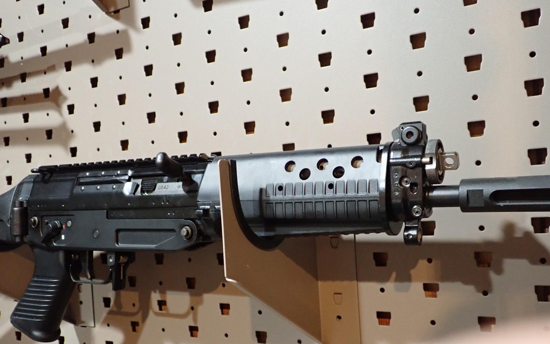 NOW WITH PICS! NEW UNFIRED - Swiss SAN Sig 553 - Registered SBR - AR15.COM