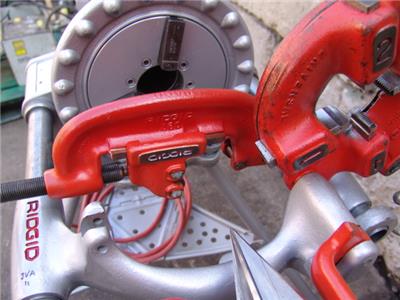 RIDGID 300 T2 PIPE THREADER THREADING MACHINE WORKS GOOD #11
