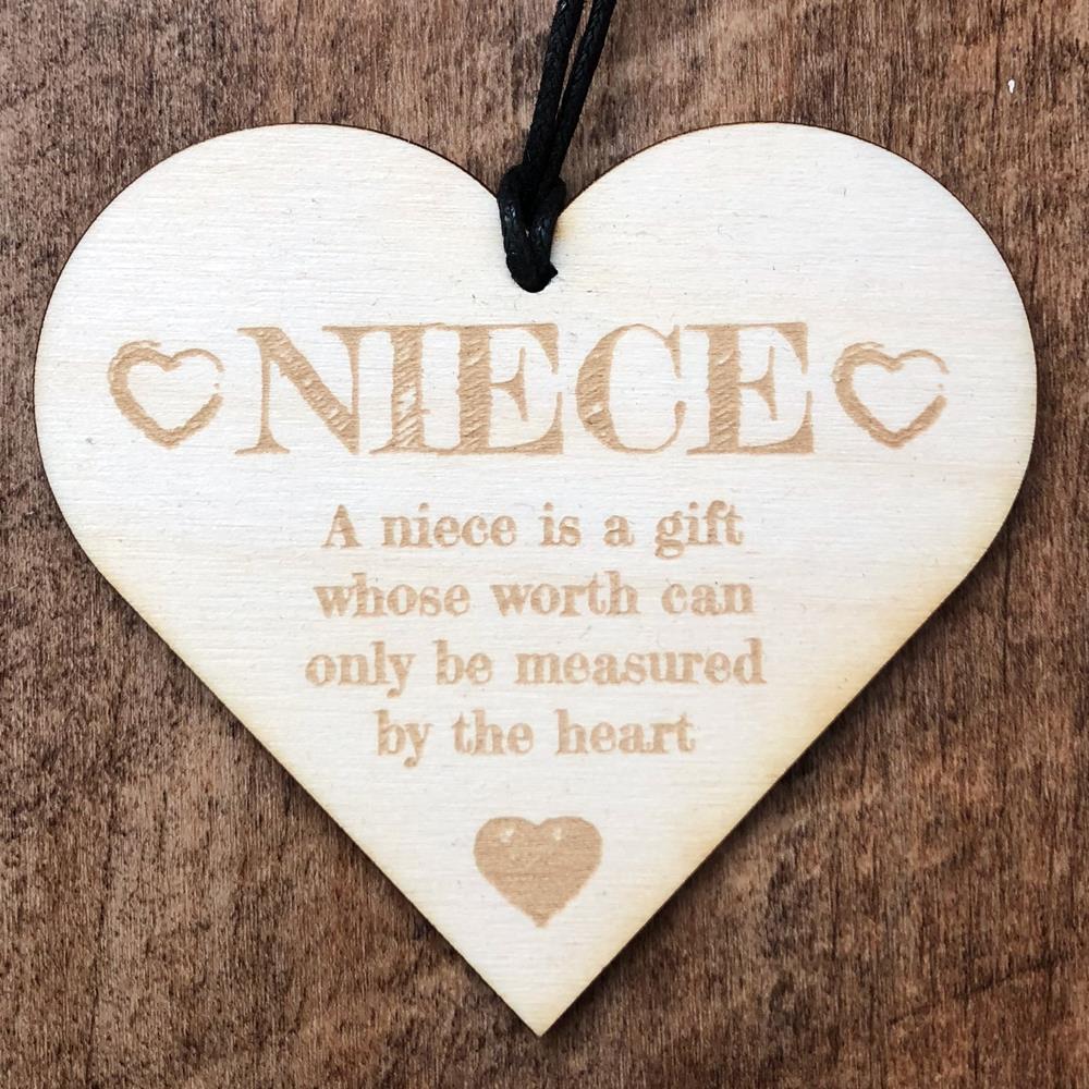 A Niece Is A Gift Hanging Heart Plaque Gift LPA3-56 5056225310283 | eBay