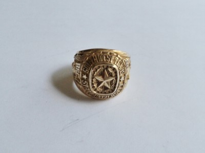 Artcarved 14K Gold 2002 Southwest Texas State University Class Ring 25. ...