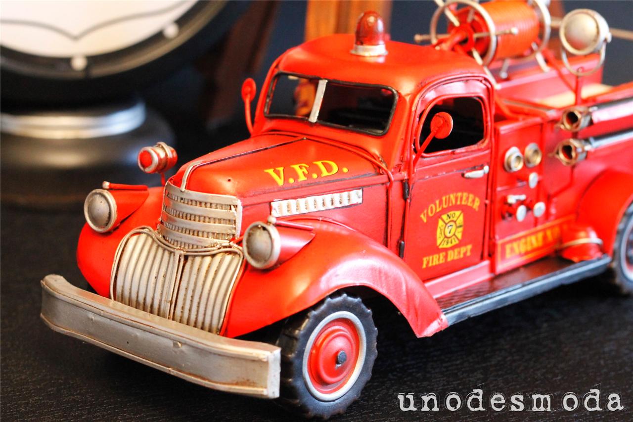 BIG RED Fire Truck Engine Diecast TIN Model TOY Home Display Decor Gift ...