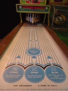 Vintage Shuffle Bowling Machine by Chicago Dynamic Industries | eBay