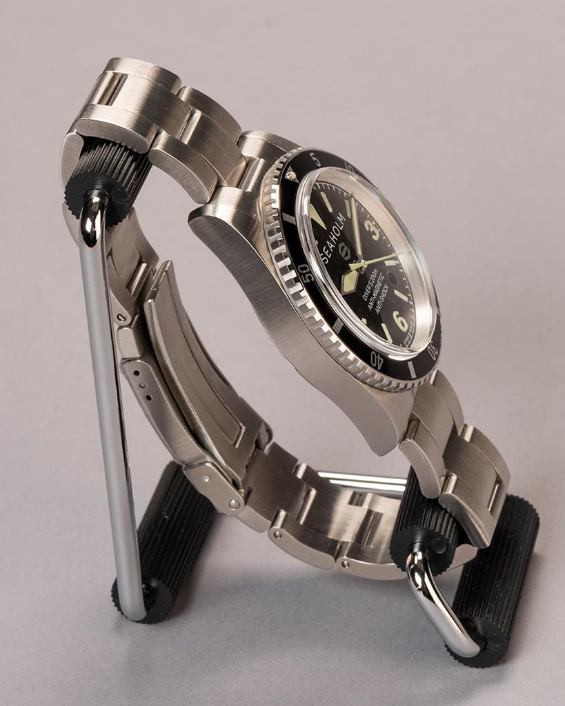 Seaholm "OFFSHORE" Diver (Three Colorways) | WatchUSeek Watch Forums