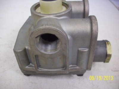 Bendix T-294826-A Air Brake Check Valve T294866-C 45013 | eBay
