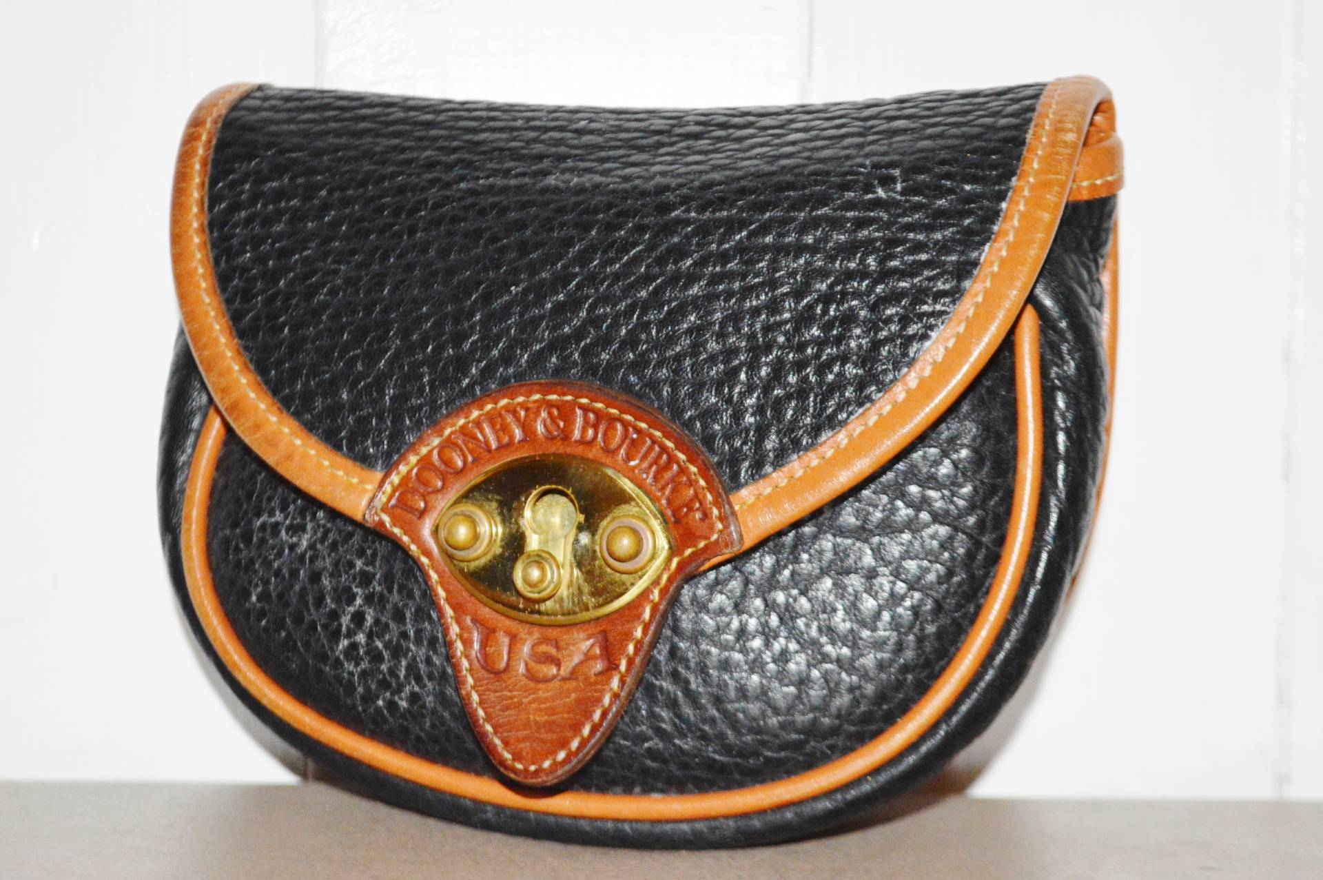 DOONEY & BOURKE Vintage Awl Black & British Tan Leather Cavalry Belt ...