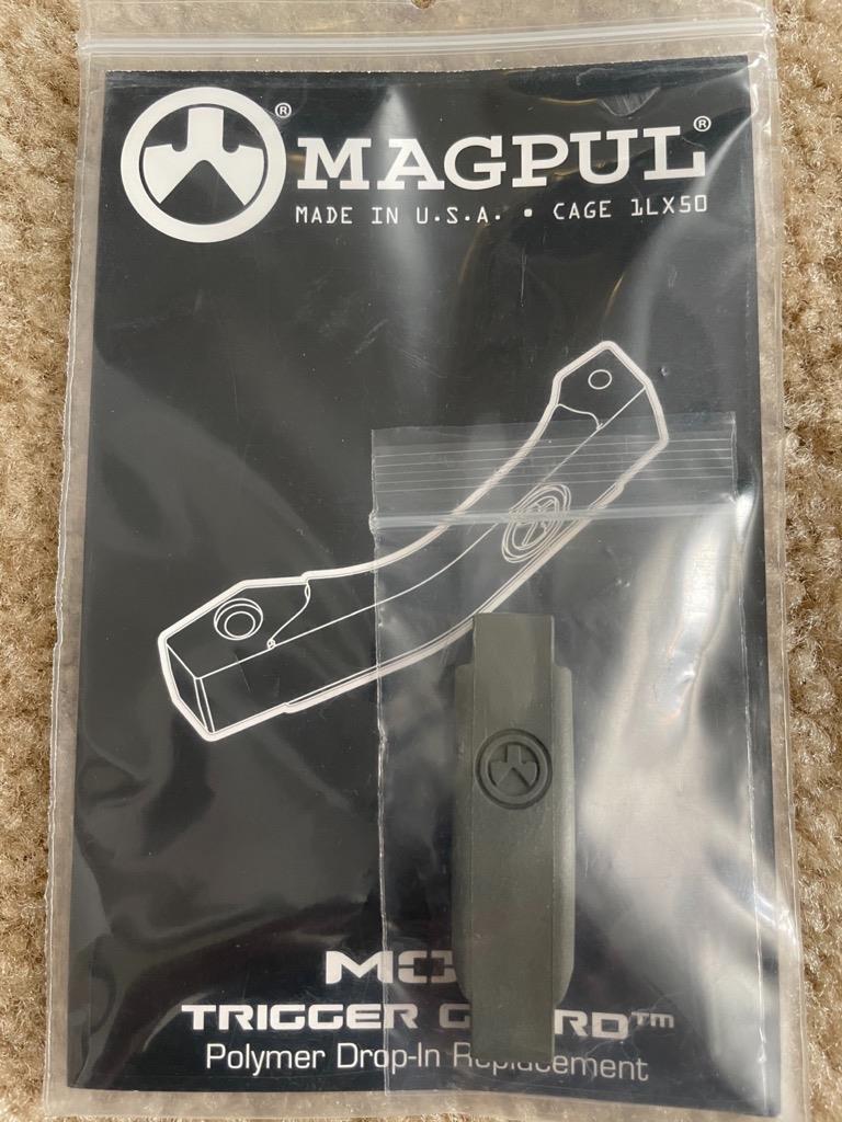 Magpul MOE Trigger Guard, Foliage Green / Phase 5 Billet Winter Trigger ...
