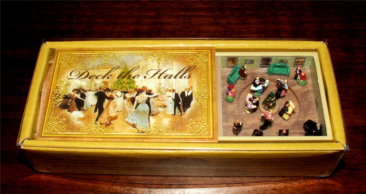 NIB Gold Label Matchbox Music Box "Deck The Halls" Papers included ...