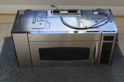 *NEW * GE Profile Spacemaker Series Microwave JVM3670SK Over-The-Range ...