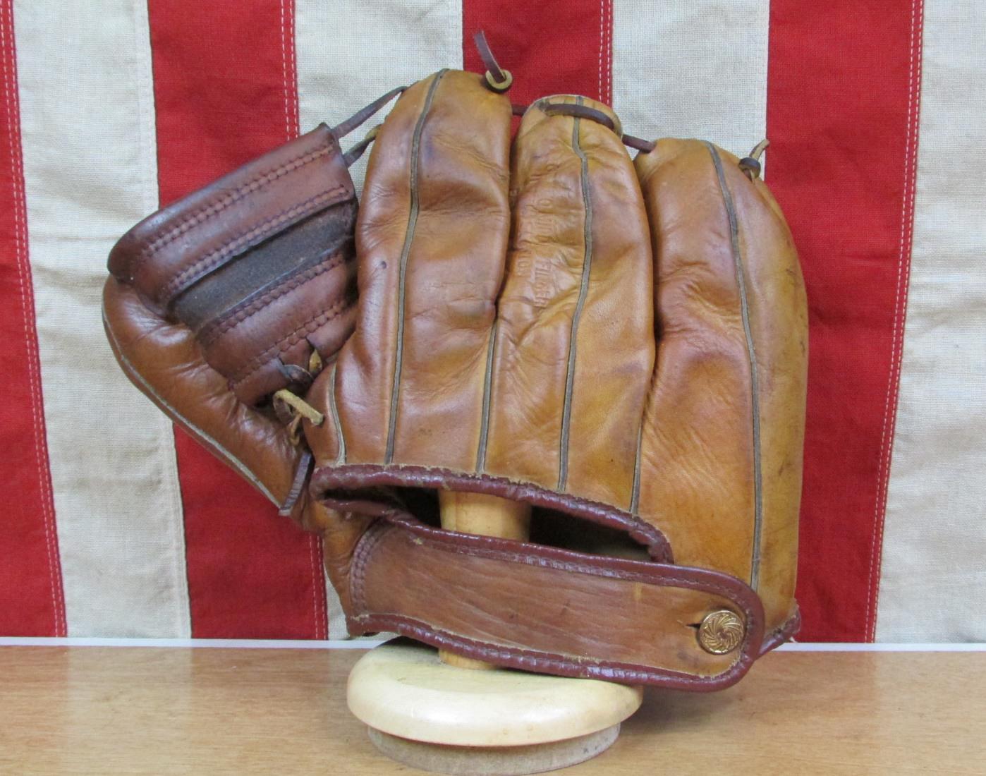 Vintage 1950s Montgomery Ward Leather Baseball Glove Fielders Mitt ...