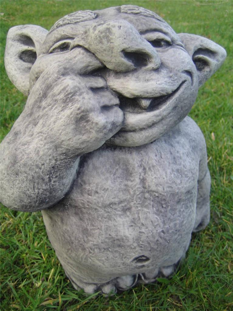 Nose picking troll stone garden ornament VISIT MY SHOP