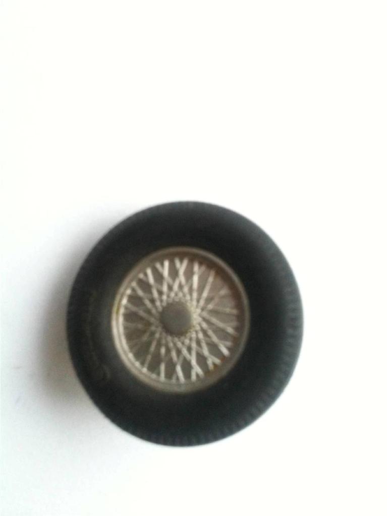 Unknown Scalextric Wheels | SlotForum