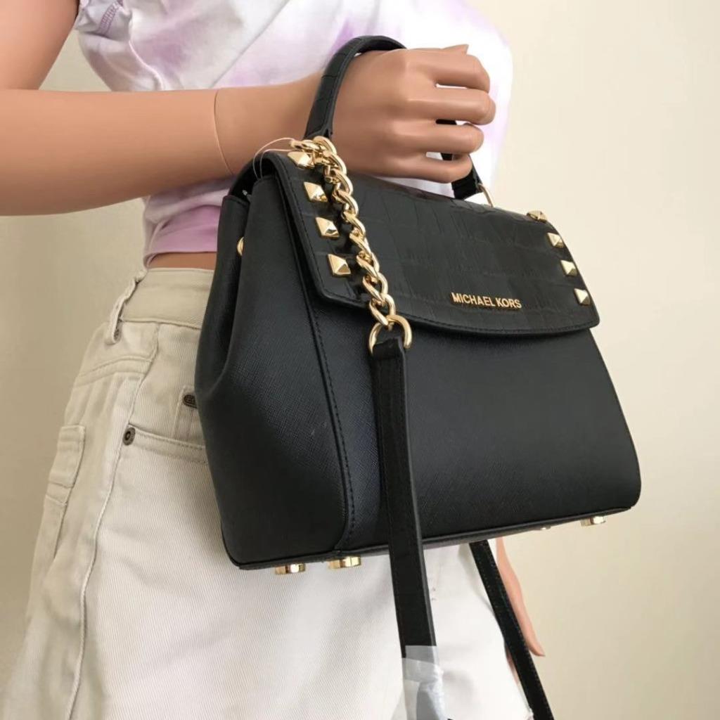 Black Leather Crossbody Bag Medium | semashow.com