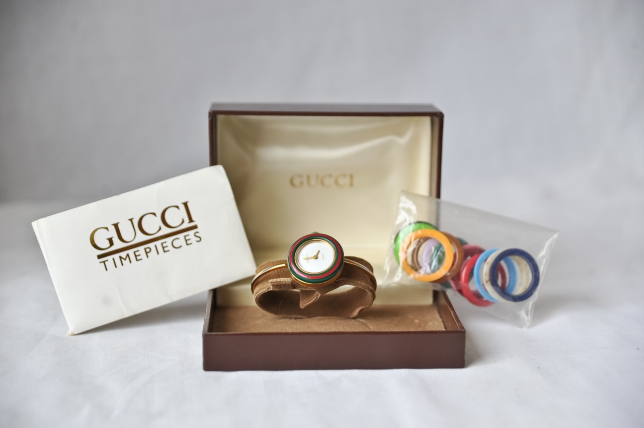 GUCCI *VINTAGE*1100 Bangle Watch Gold Wire Bracelet 13 INTERCHANGEABLE ...