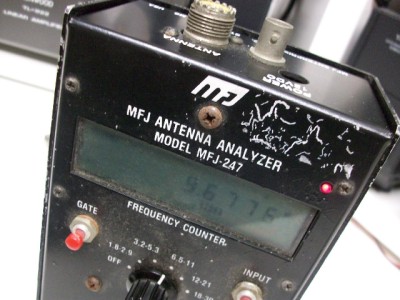 Graphic Equalizer With Spectrum Analyzer: Mfj Antenna Analyzer