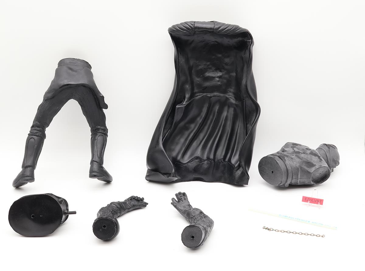 Darth Vader Complete Star Wars 1992 Screamin' 1/4 Scale Model Figure ...