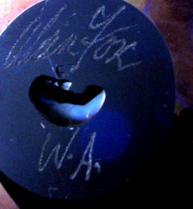 SIGNED ALAN FOX WA IRIDESCENT AUSTRALIAN STUDIO ART GLASS VASE IRIDIZED ...