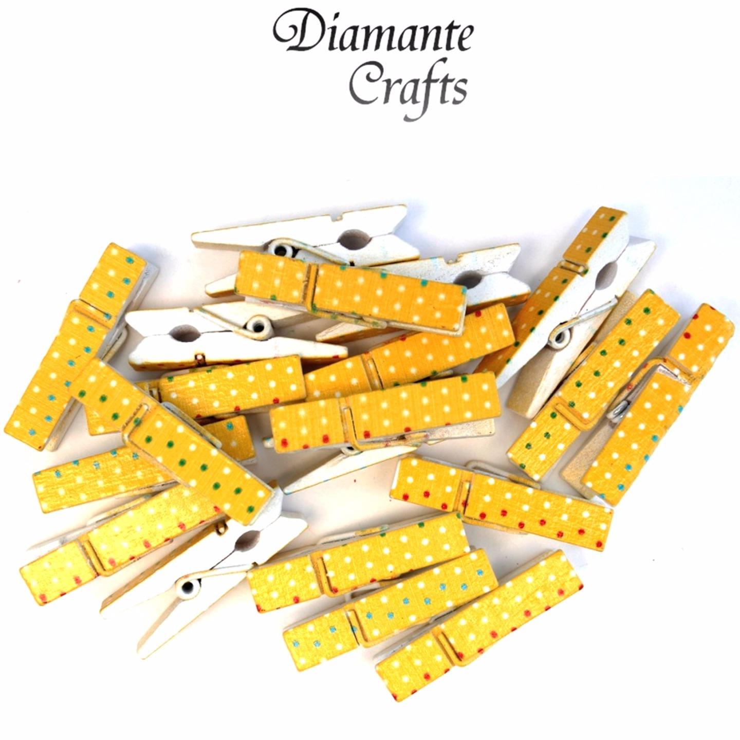 20 x 35mm Mini Wooden Craft Pegs - Spots & Hearts - Choice of 5 Designs ...
