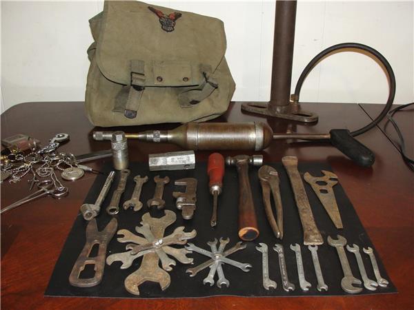 ***WWII HARLEY DAVIDSON / INDIAN TOOL KIT VINTAGE MOTORCYCLE WLA, WL,RL ...