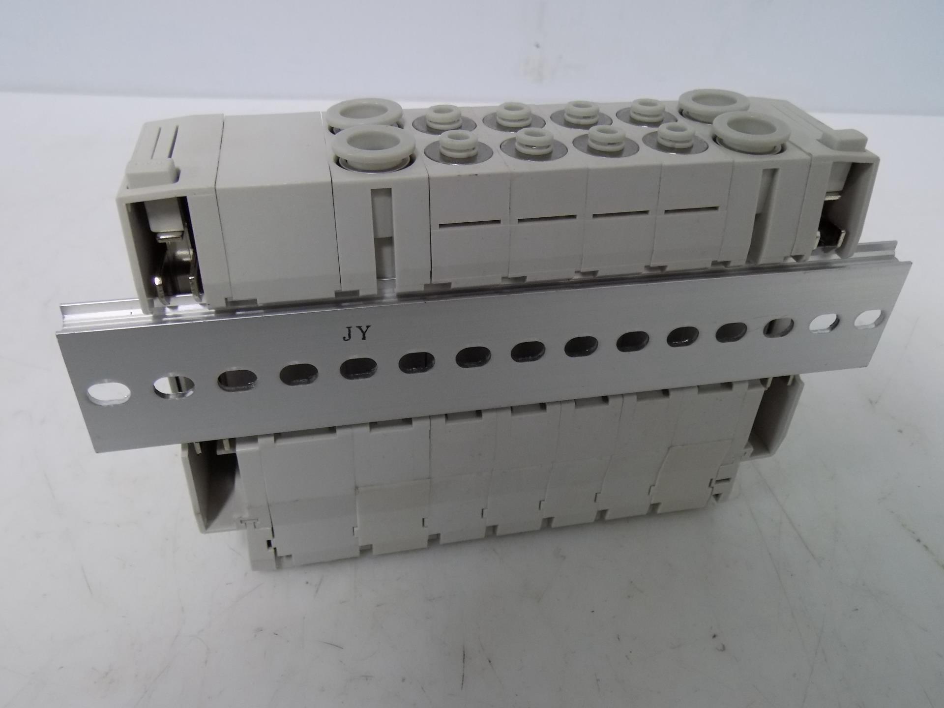 SMC PNEUMATIC VALVE BLOCK MANIFOLD BASE 24VDC-COM | eBay