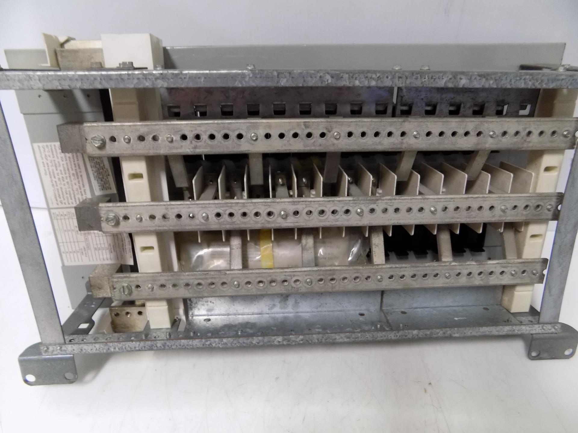 Купить Электрические панели и платы SIEMENS CLASS CTL PANELBOARD 20AMP ...