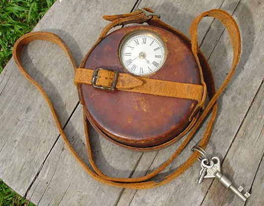 ANTIQUE NIGHT WATCHMAN'S TIMEPIECE TIME CLOCK-LEATHER CASE-LOCKED ...