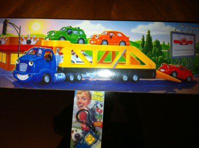 CHEVRON CARS- "TOY CARY CARRIER"WITH BONUS KEYCHAIN NEW | eBay