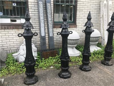 BEAUTIFUL HEAVY CAST IRON VICTORIAN FENCE POSTS - BD1 | eBay