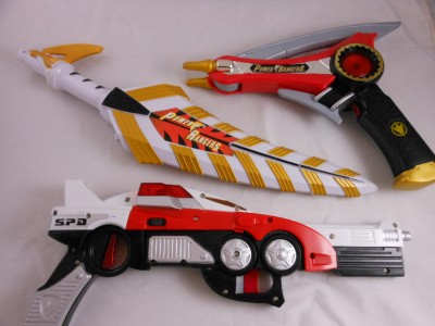 Power Rangers Light & Sound Weapons SPD Delta Blaster Yellow & Red ...